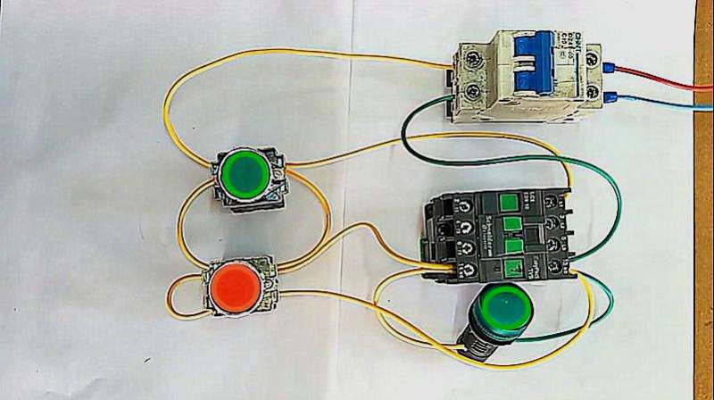 电工基础教程:点动+自锁的切换控制电路讲解,受教了
