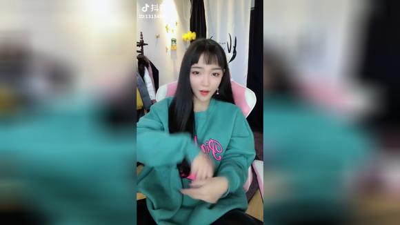 把你的微信号码给我,好么?