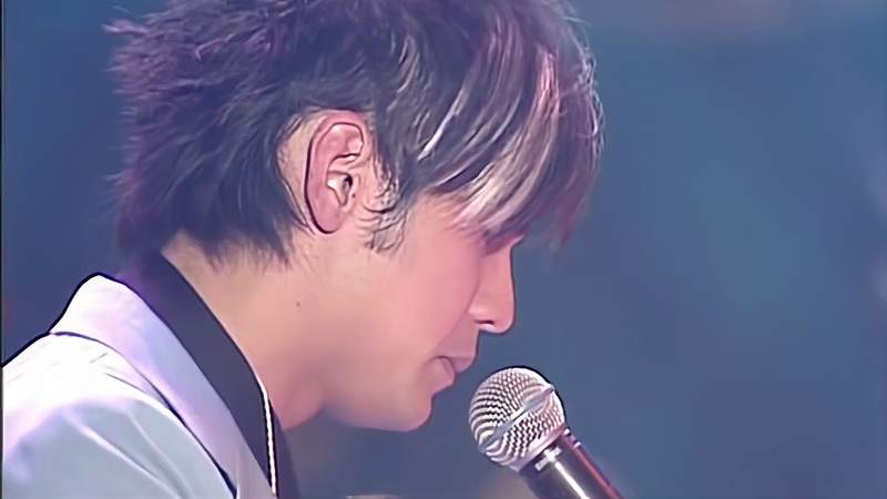 (1080P修复)周杰伦2004无与伦比演唱会