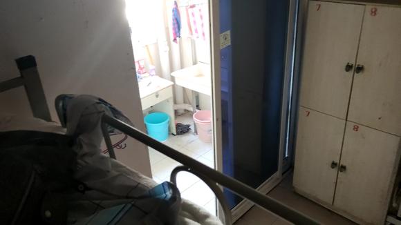 电子厂8人间宿舍给大家看看