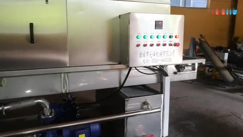 塑料桶清洗机视频,清洗塑料桶设备视频