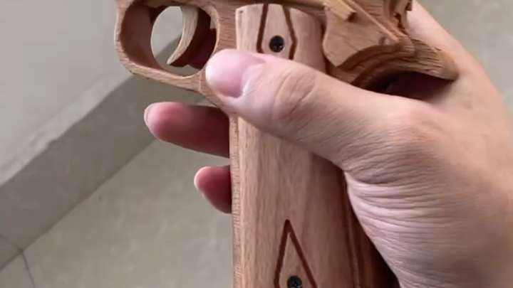 手工打造1911模型制作