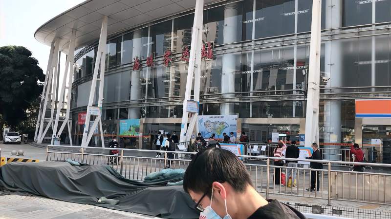 2021.1.27春运前一天,广州海珠客运站旅客情况