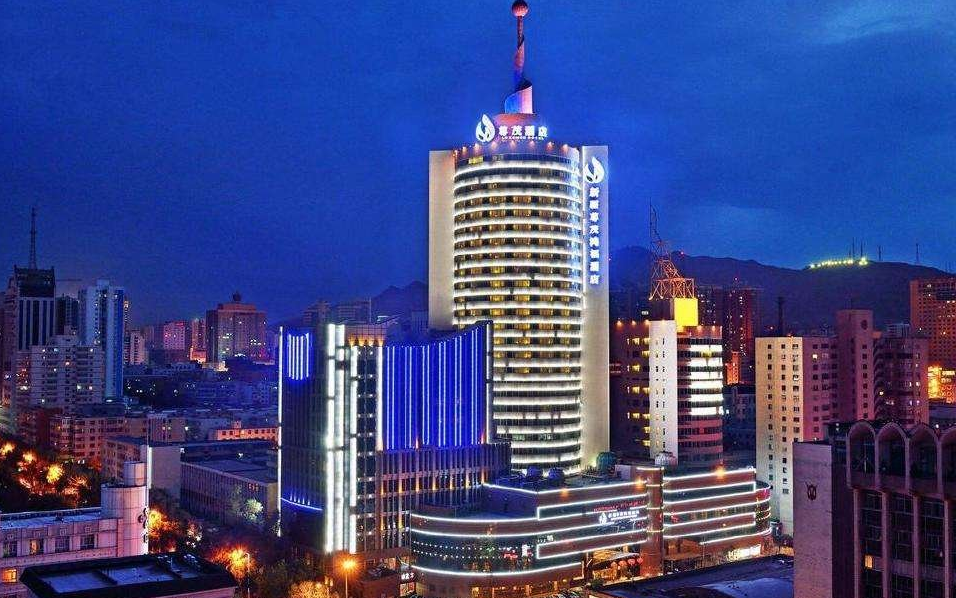 乌鲁木齐尊茂鸿福酒店电梯