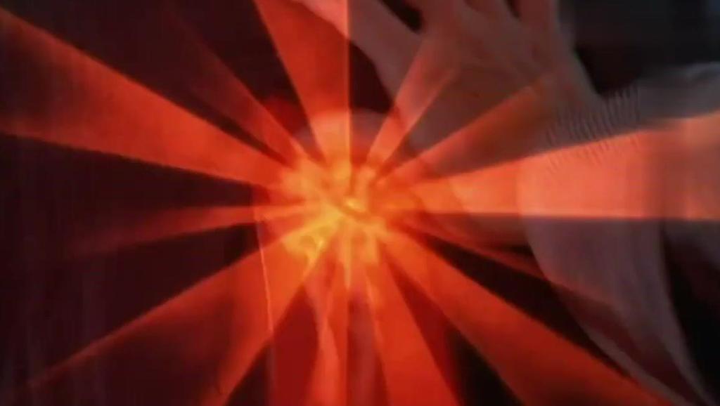 林正英的红色灵符确实厉害,连鬼王都害怕,可惜只带了一张符