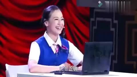 男子给银行客服打电话,简直快被气死了,评委却忍不住笑了!