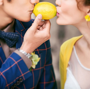 沈阳时尚经典婚纱摄影 