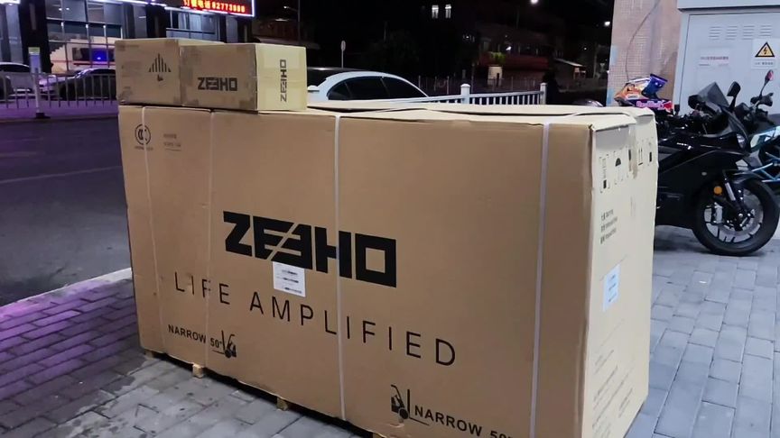 #极核电动车 #春风极核ae8 #春风 #中置电机 #电摩