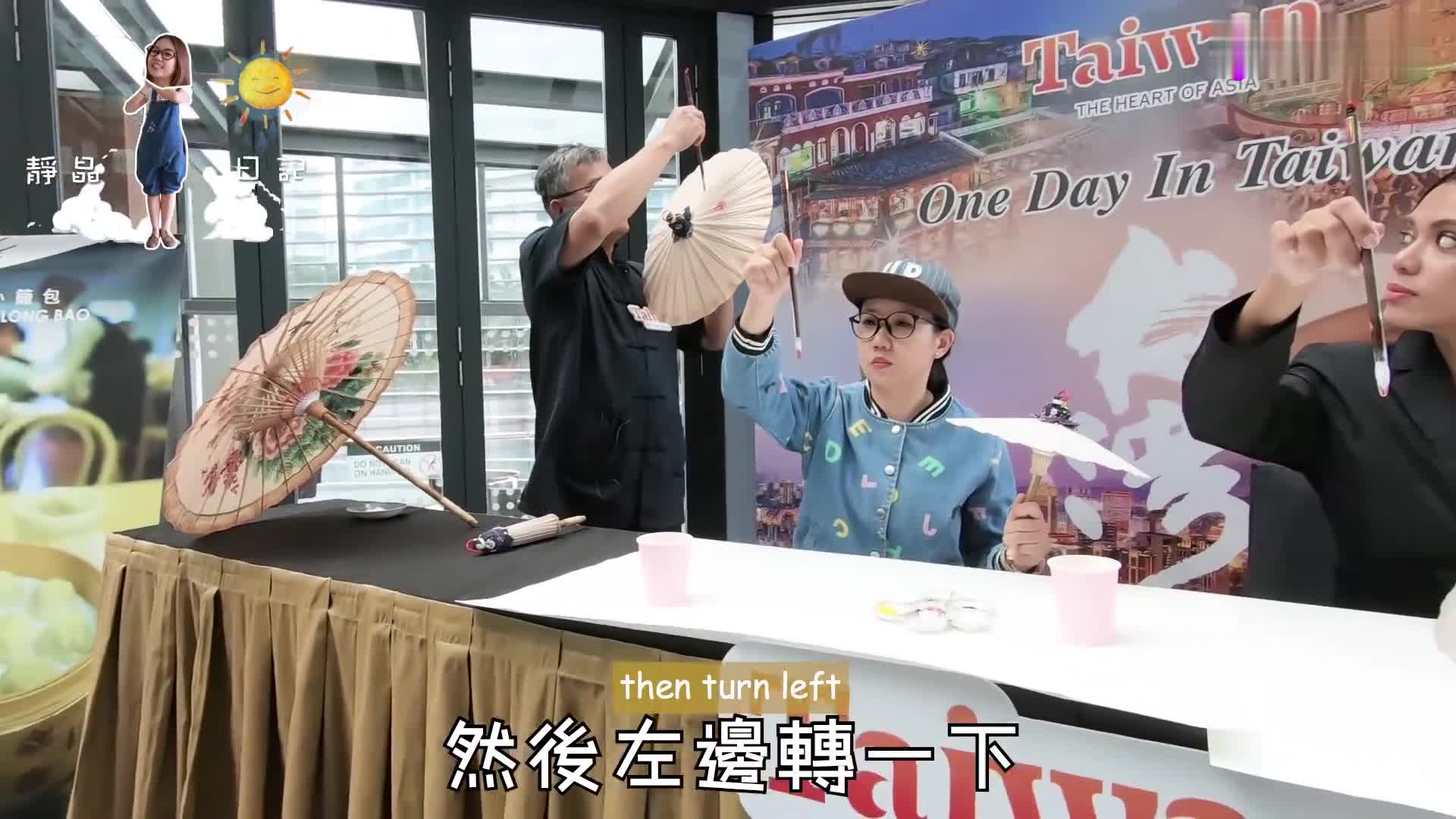 第一次动手画油纸伞,虽然累但是真的有收获,老师竟然给80的高分