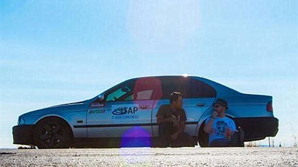 民间高手自制电动汽车续航1200km,破掉特斯拉纪录惊动马斯克!