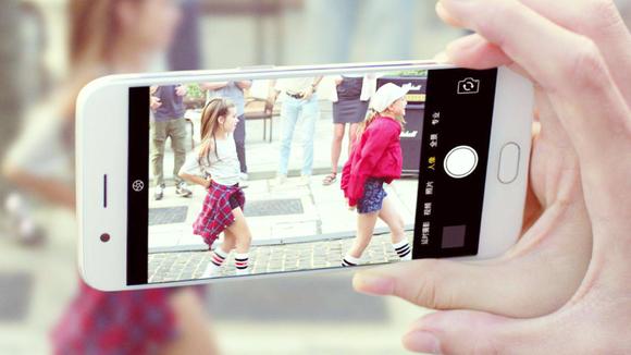 微信拍照太模糊?教你打开隐藏的拍照开关,比用微信拍摄清晰多了