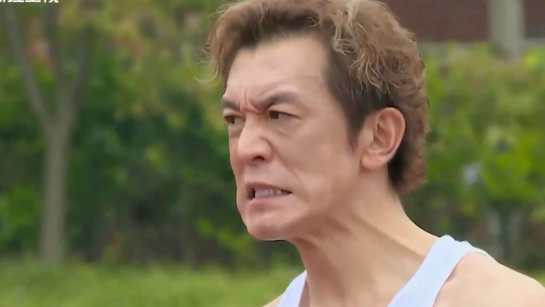 刘翔跨栏公开课,来自世界冠军的指导,李咏身材竟这么好?