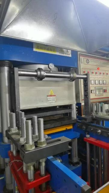 切口保护套生产厂家定制一次性使用定高切口保护器多种规格