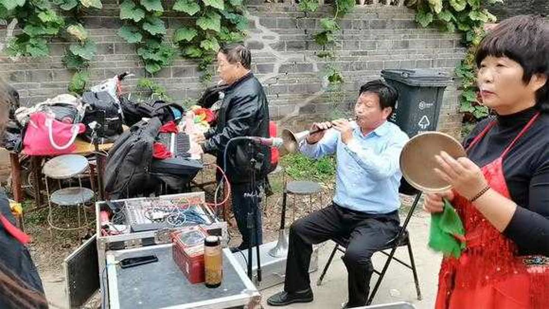 河南民间传统文化演奏,唢呐与铜器结合,非常好听的家乡味