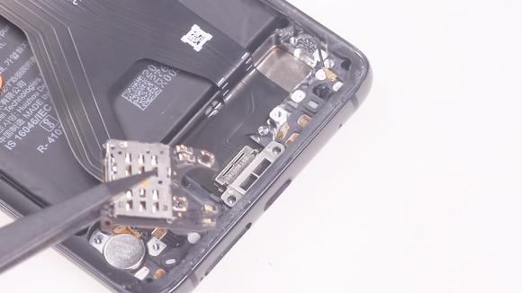 华为 Mate 20 Pro SIM卡槽拆解更换教程