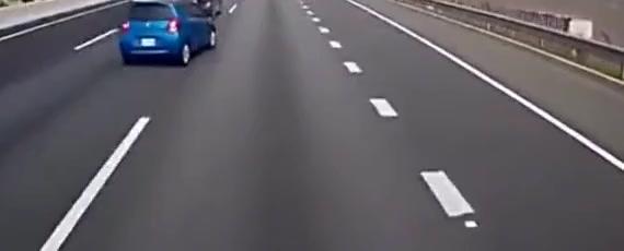 实拍行车记录仪交通事故锦集