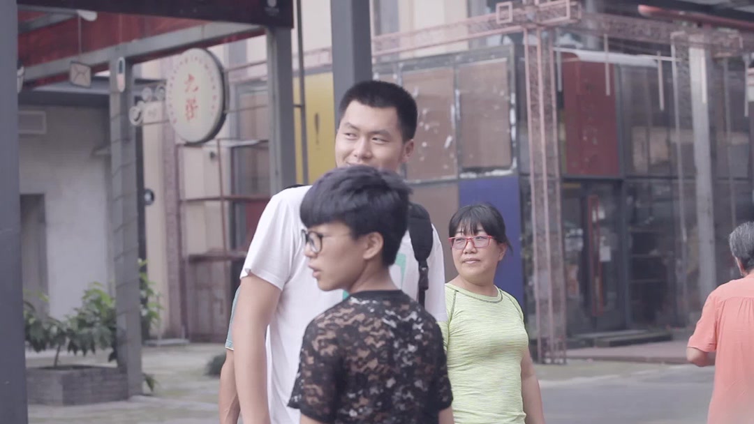 2016国家网络安全宣传周视频展播4啊我暴露了