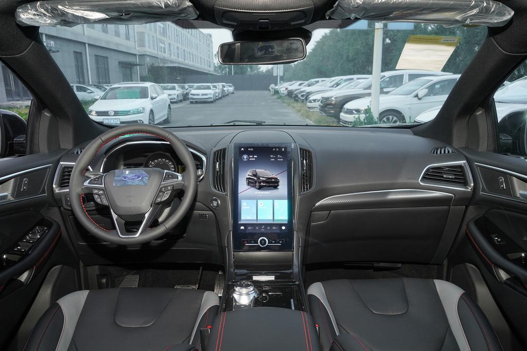 ...智行信息娱乐系统,该系统是由百度与福特共同联合打造而成,能够实现...