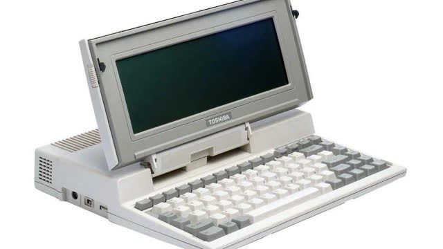 世界上第一台笔记本电脑,来自日本东芝!