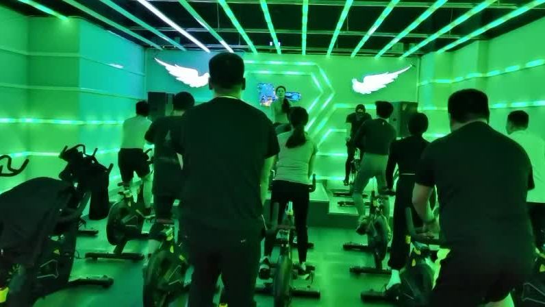 有没有人来骑单车的?#动感单车