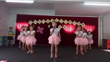 (蜗牛与黄鹂鸟)女儿毕业班表演。