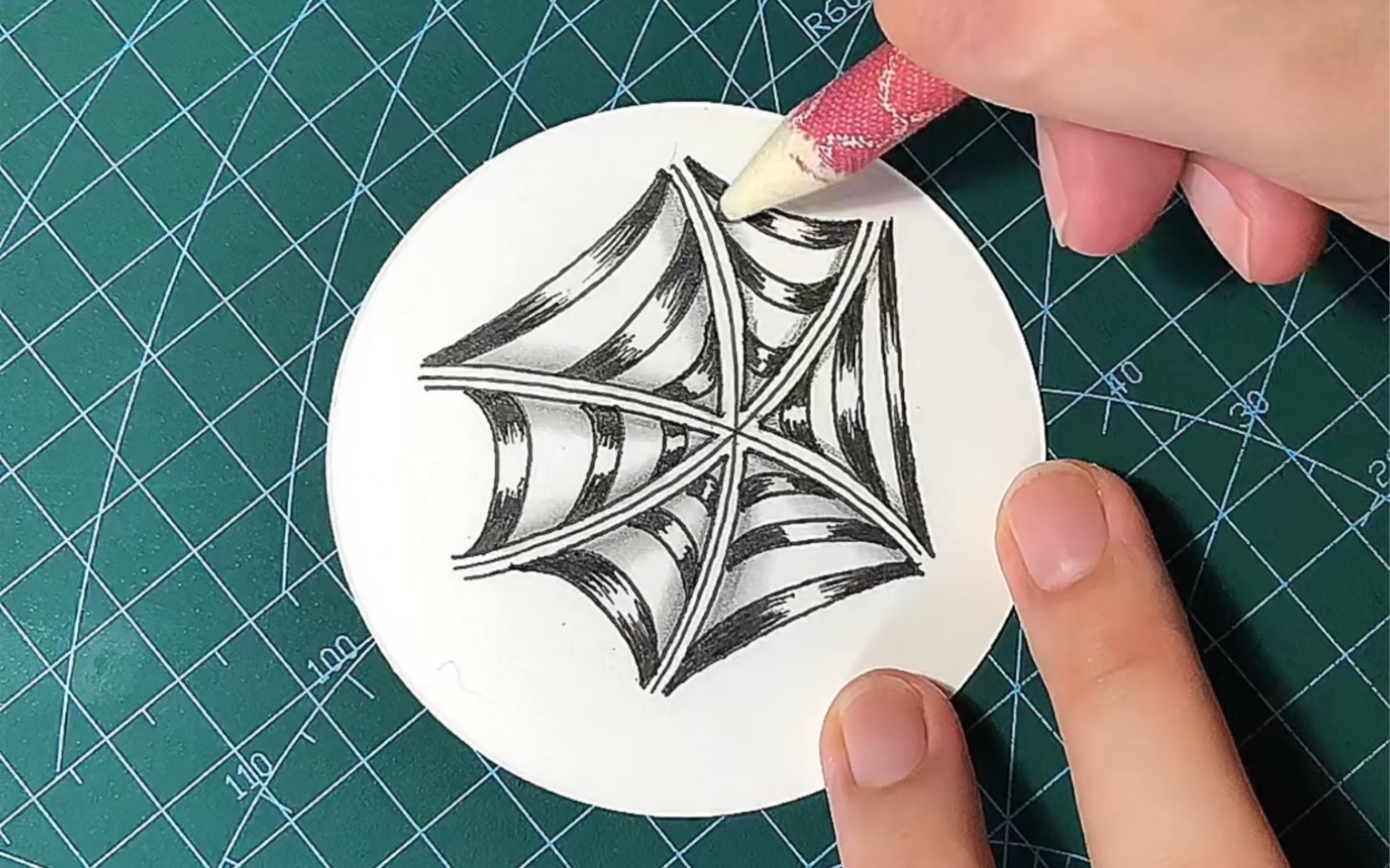 简单好玩的禅绕画