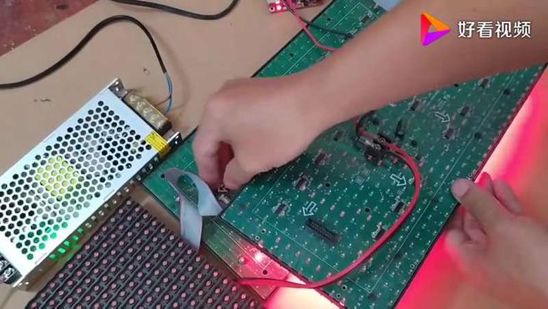 门头LED屏这种情况坏的,自己能轻松修好!