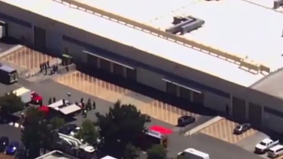 脸书大楼收到疑似含毒剂包裹,四栋大楼被紧急疏散