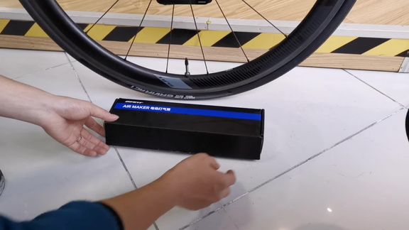 #捷安特 AIR MAKER 电动打气筒开箱