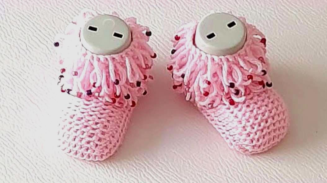 棒针编织漂亮的宝宝毛线鞋,简单易织,美观舒适