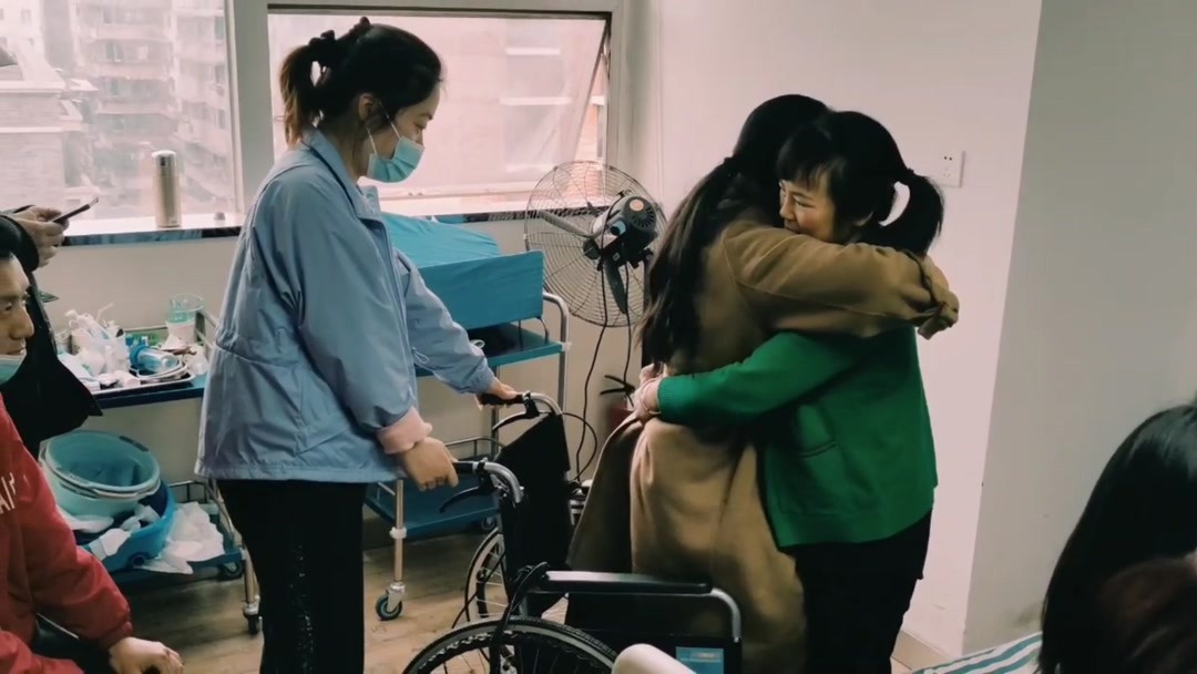 智杰教育-护工/养老护理员2022年第4期实操练习之病床轮椅转换