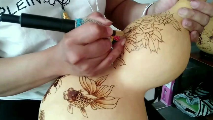 葫芦上作画变为宝?山西大姐带你了解传统工艺,看完涨知识了!