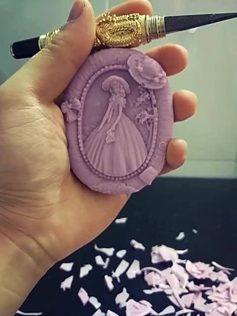 欣赏视觉艺术,感受职业雕刻师的独特魅力。