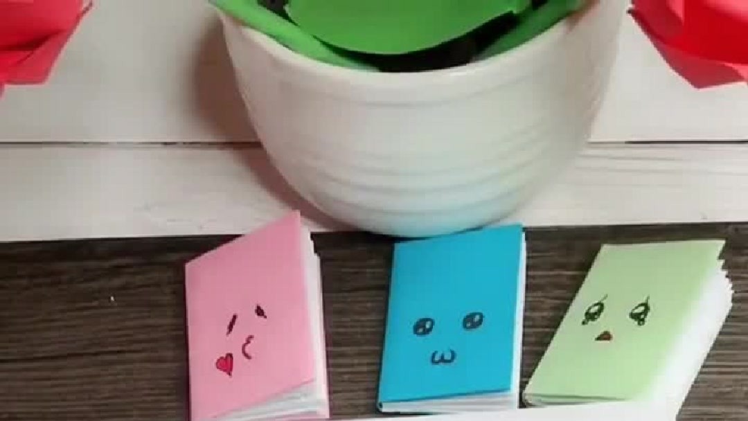 宝宝们,手工折纸迷你小本,A4纸张分成4等
