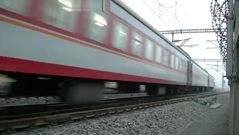 涿州 京广线 西河村拍摄K279次会车42102次