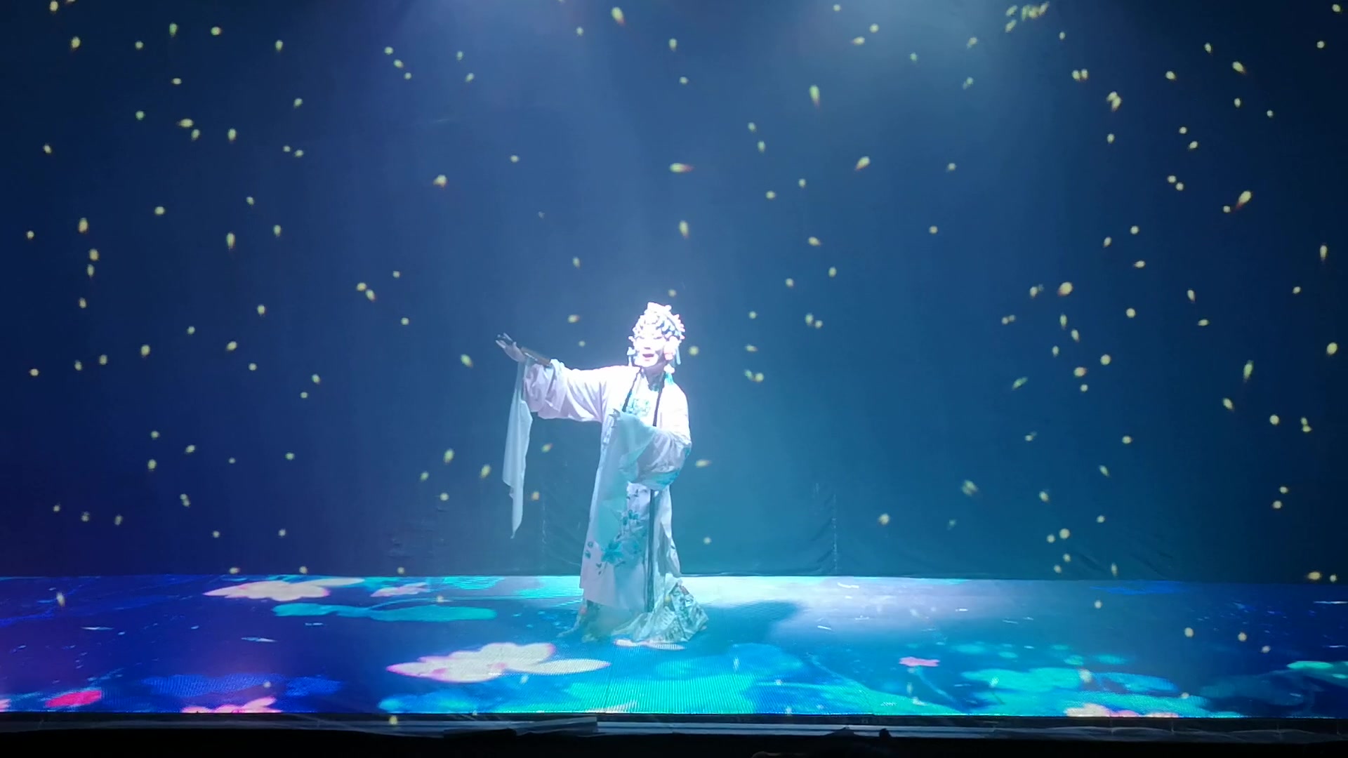 【自演存档】多媒体投影牡丹亭