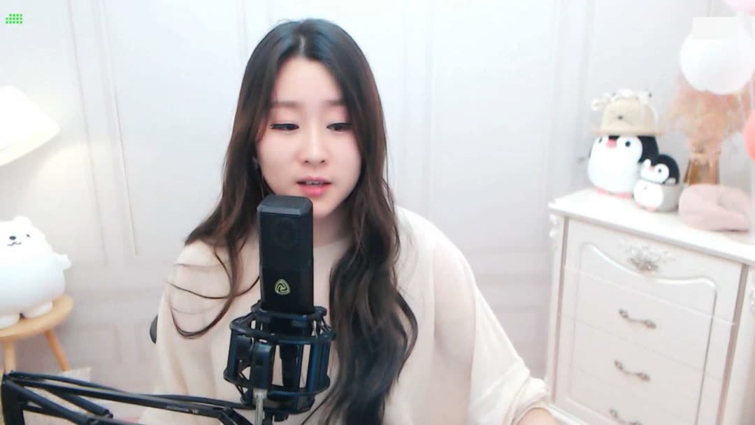 菲儿《寂寞情殇》等你等到岁月变了模样 等你等到相思刻满东墙