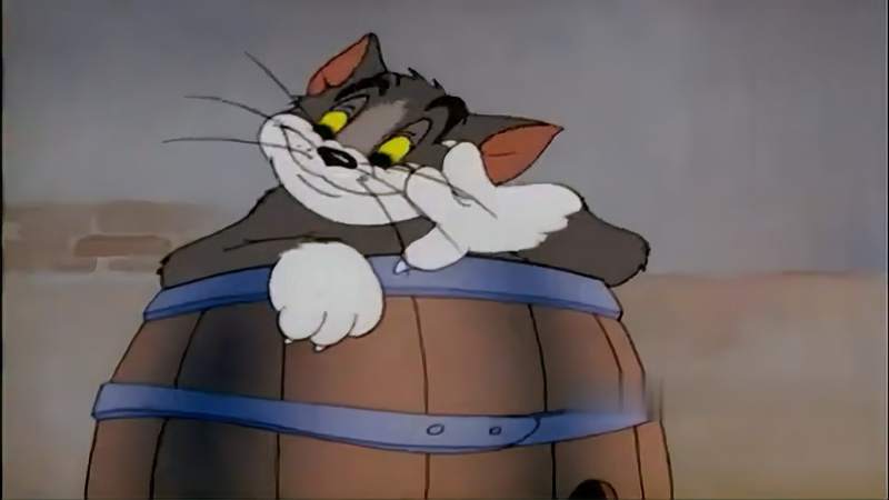 猫和老鼠:汤姆杰瑞这斗争,简直和战争一样,汤姆被整惨