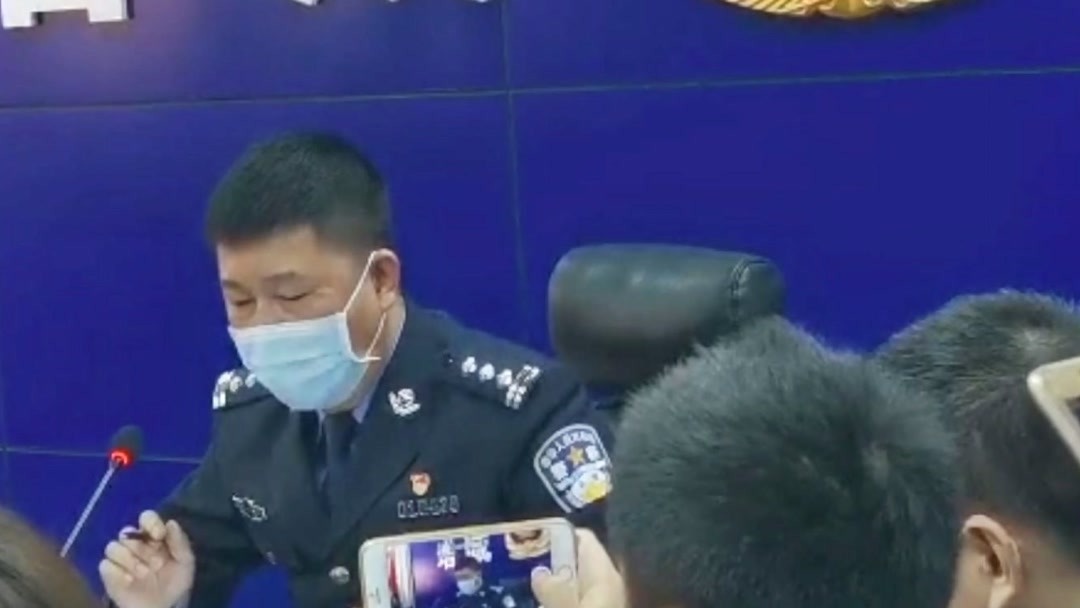 广州警方通报:目前暂无直接证据证明梅姨是否存在