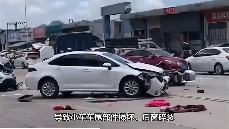 “砰”的一声,20万没了,这位驾驶人“闯大祸”了…