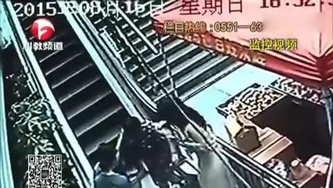 合肥超市电梯“咬人” 老人孩子受伤