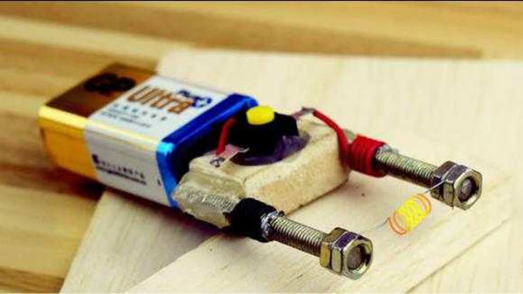 自制实用电池点火器 户外必备电子打火机制作方法点火器教学