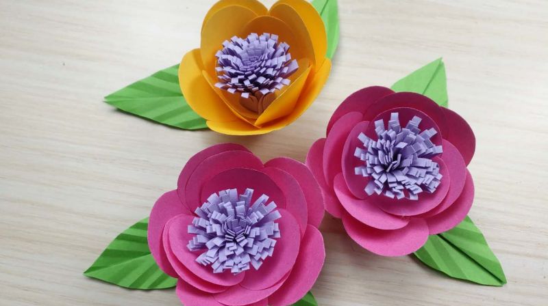 立体纸花这么折最美,女孩们都说简单好看,折纸视频教程