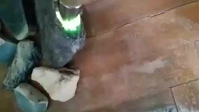 极品墨翠,爆灯白岩沙莫西沙,蓝水,莫湾基,木那改口料糯冰种水