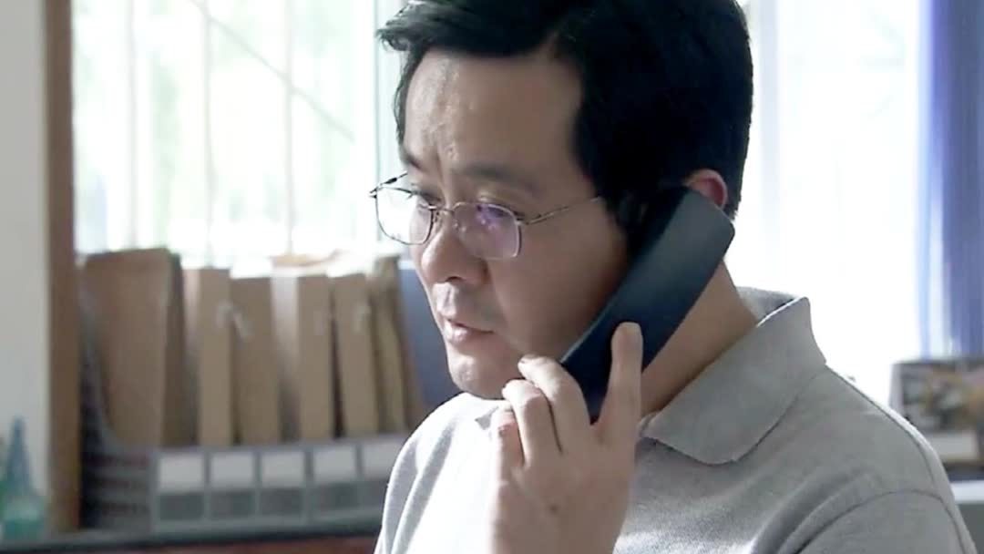 市审计局的人果然有两把刷子,通过字迹肯定的认为公款挪用有猫腻