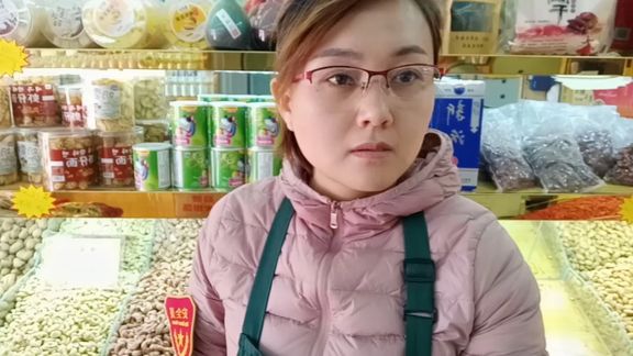 新疆和田大枣干果店这样做真的很火_卓二姐给大家介绍年底清仓