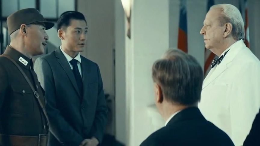 开罗会议上,罗斯福总统打破了会议议程顺序,惹得丘吉尔不高兴