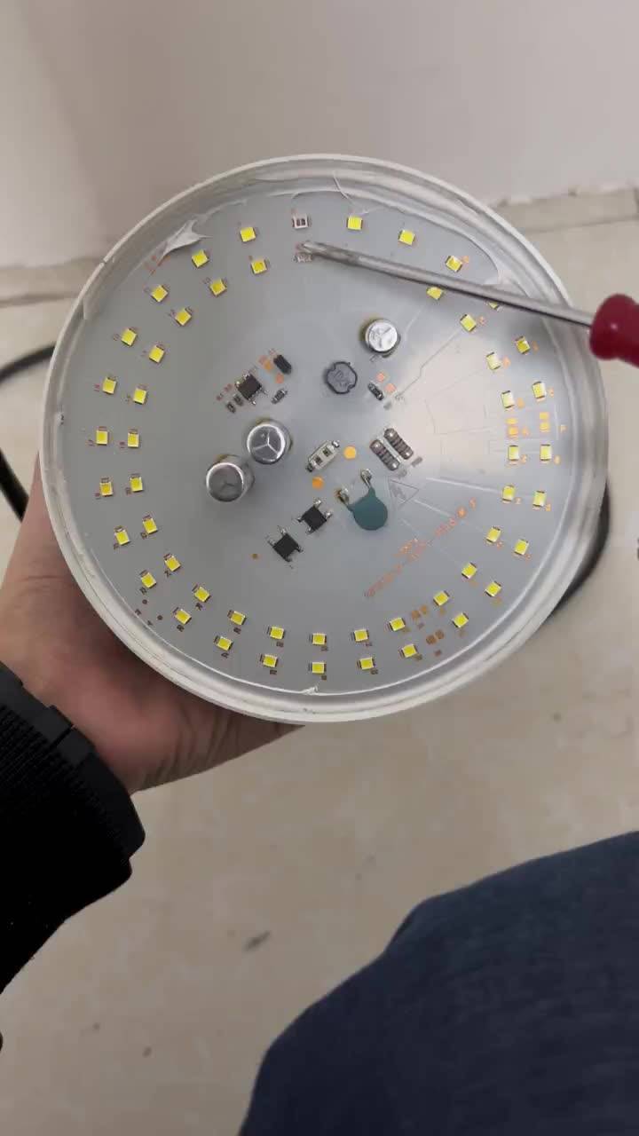 LED灯不亮,千万别扔,也许还能修一修,当新的用