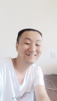 龙龙说事 