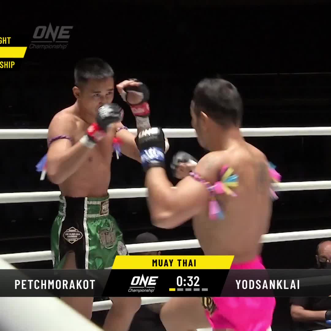 ...打出近年来的最好表现,进攻积极主动,彼得莫拉克后发制人,成功卫冕